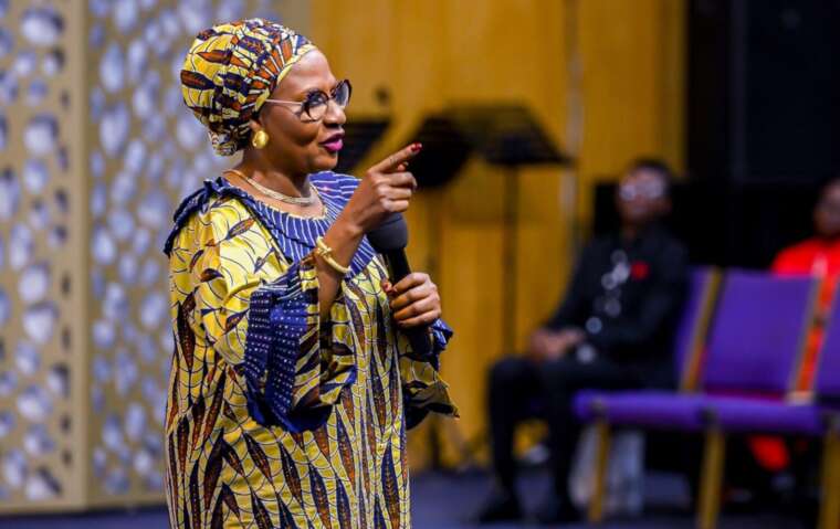 Video: “I Can’t Fight You, I Can Only Beg”: Pastor Sarah Omakwu pleads ...